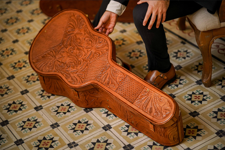 Handmade Guitar Case - Full Grain Leather – Bellucci Cases